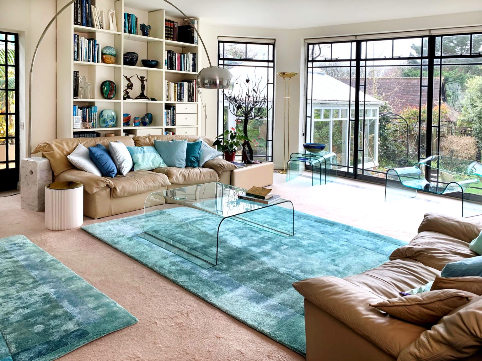 Interior Design Colors - Top 5 Colours to Uplift Your Interior